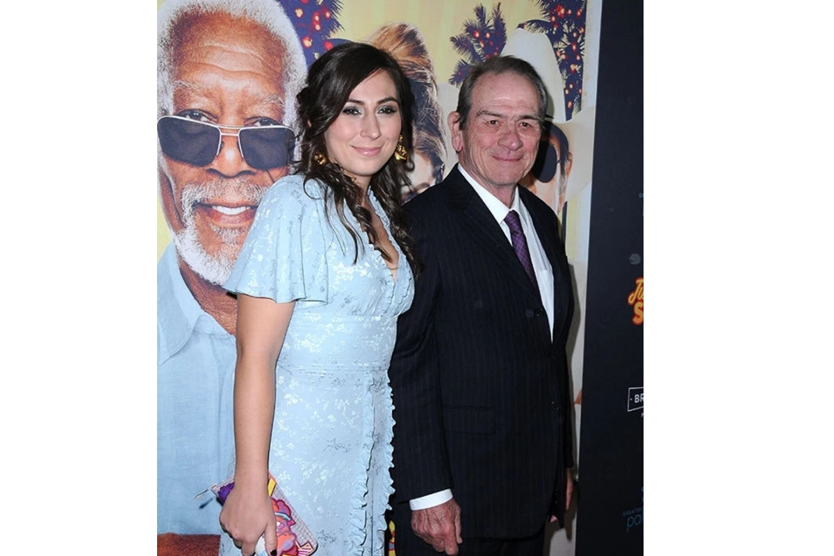 Oyuncu Tommy Lee Jones’un kızı Victoria Jones otel odasında ölü bulundu ...